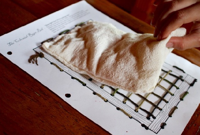 Handicrafts in History Studies : Half a Hundred Acre Wood